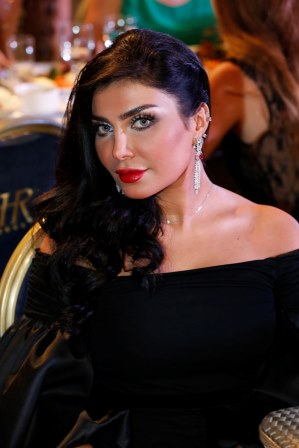 نجاح ساحق لحفلات هيفاء وهبي وفارس كرم ، وإليسا وماجد المهندس – مشاهير
