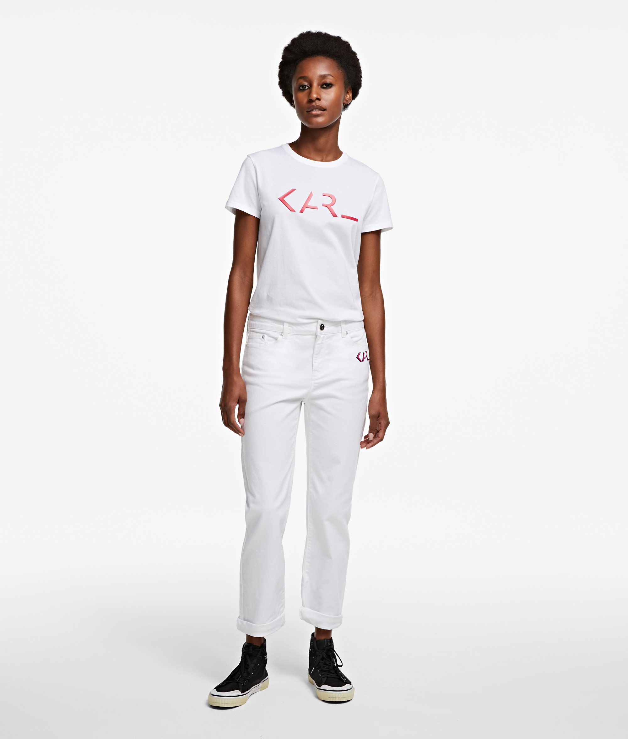 KARL LEGEND مجموعة جديدة – مشاهير